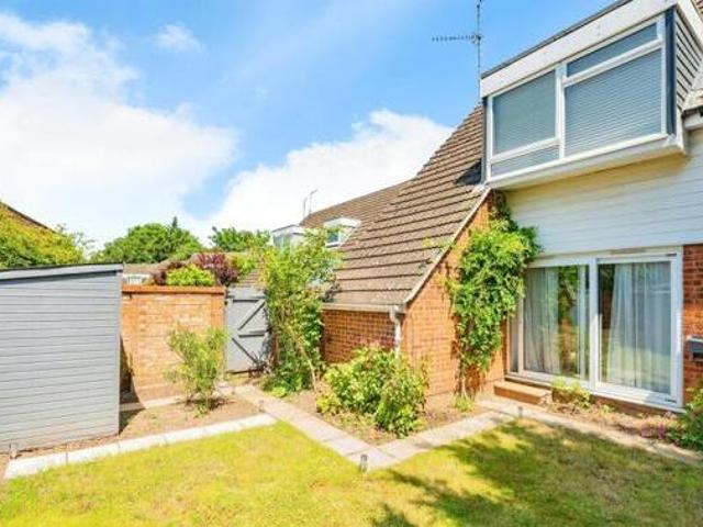 Ribbledale, London Colney, 1 Bedroom Maisonette