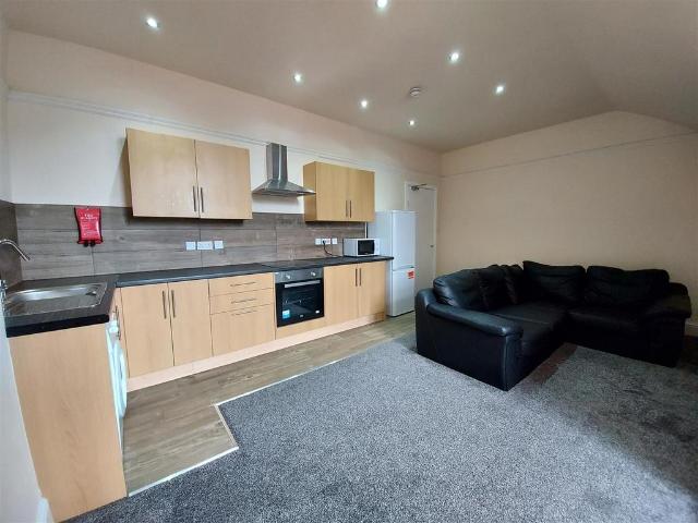 Ribblesdale Place, Preston 3 bed apartment to rent £5,070 pcm £1,170 pw