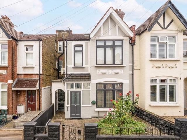 Ribblesdale Road, London SW16 1 bed flat to rent £1,600 pcm £369 pw