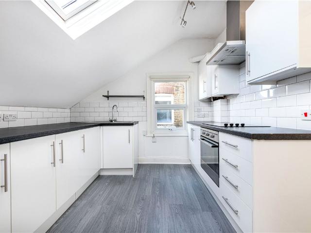 Ribblesdale Road SW16, 1 bed flat to rent, £1,600 pcm | PrimeLocation