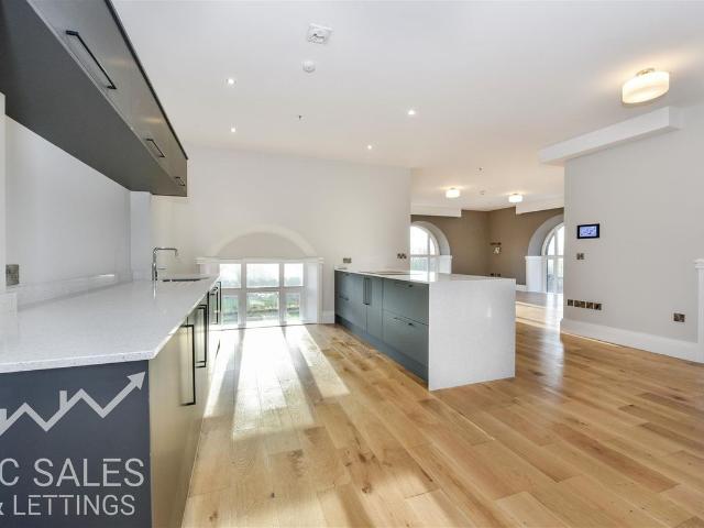 Riber Road, Riber, Matlock DE4, 2 bed flat to rent, £2,250 pcm | PrimeLocation
