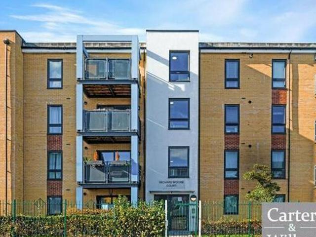 Richard Moore Court, Rainham Road South, 1 Bedroom Flat