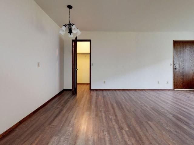 Richard Arms Apartments 2 Bedroom Apartment for Rent at 909 Richard Dr, Eau Claire, WI 54701