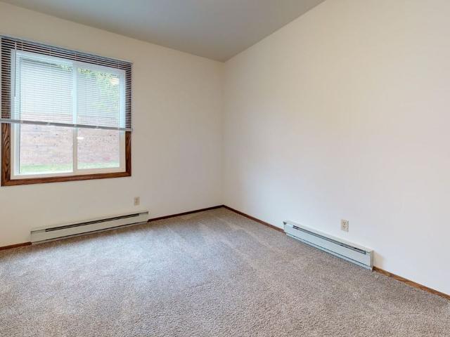 Richard Arms Apartments 2 Bedroom Apartment for Rent at 909 Richard Dr, Eau Claire, WI 54701
