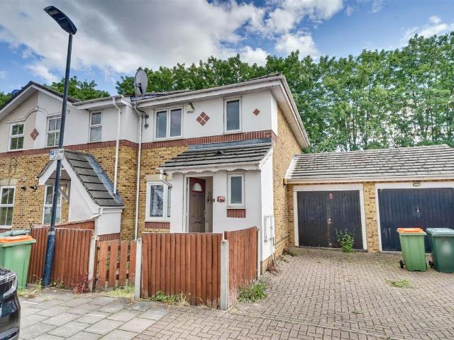 Richard House Drive, London E16, 3 bed end terrace house to rent, £2,025 pcm | PrimeLocation
