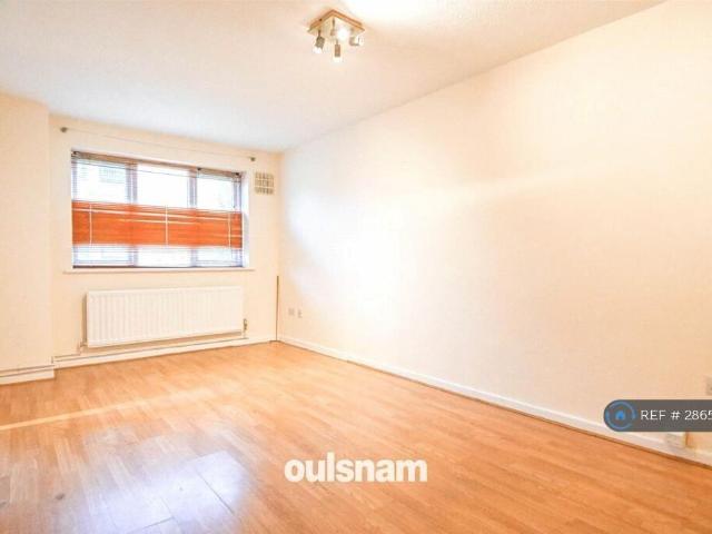 Richard Lighton House, Birmingham, B1 1 bed flat to rent £1,000 pcm £231 pw