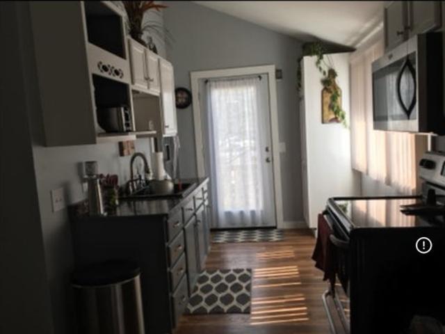Richard Street rental