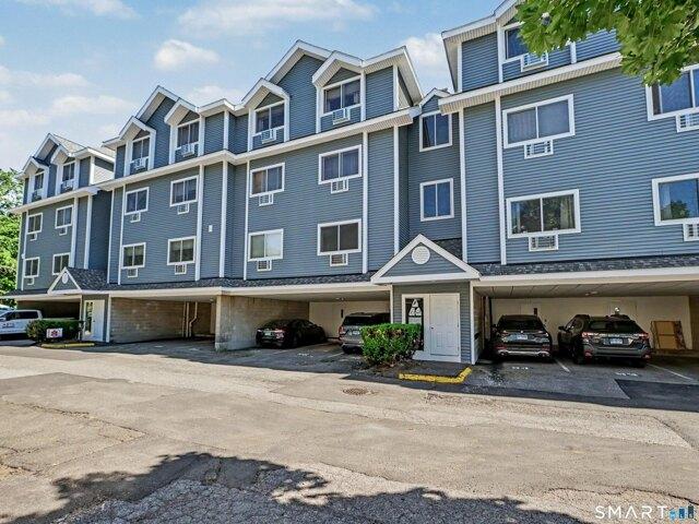 Richards Ave Apt F, Norwalk, Condo For Sale