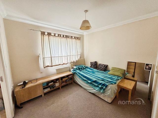 Richards Field, Chineham, Basingstoke RG24, Room to rent, £810 pcm | PrimeLocation