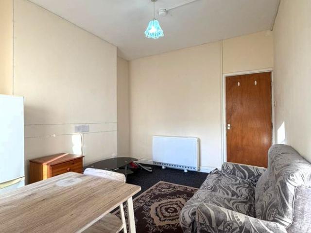 Richards Street, Cardiff CF24, 1 bed flat to rent, £850 pcm | PrimeLocation