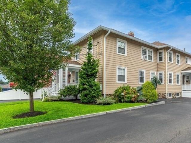 Richardson Ave Unit A, Wakefield, Condo For Sale