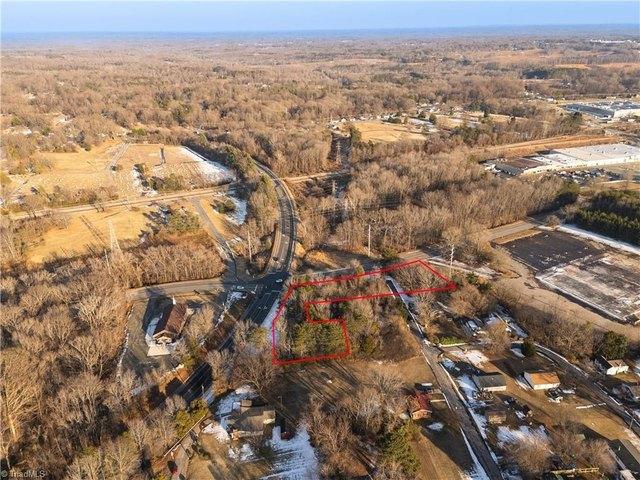 Richardson Dr, Reidsville, NC 27320