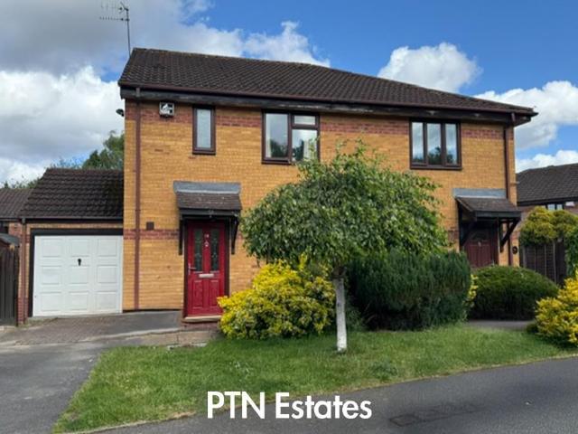 Richardson Drive, Stourbridge DY8, 3 bed semi detached house to rent, £1,250 pcm | PrimeLocation