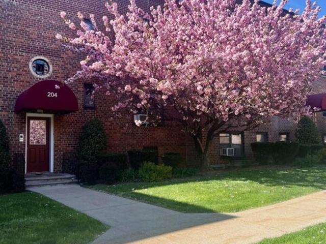 Richbell Rd Apt B, Mamaroneck, Property For Sale