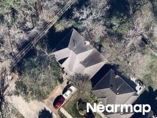 Richford Dr