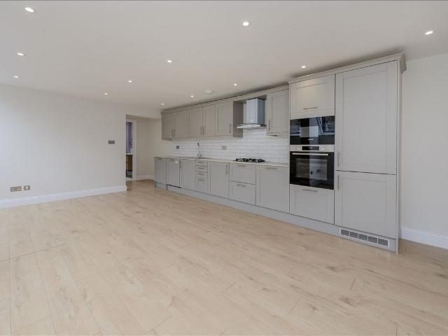 Richford Street, London W6, 1 bed flat to rent, £2,200 pcm | PrimeLocation