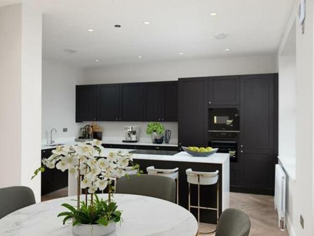 Richmond Terrace, Guiseley, 5 Bedroom Town