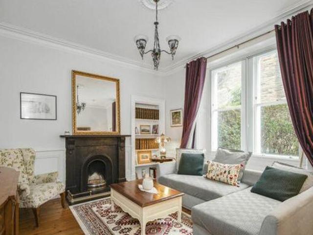 Richmond Terrace, Haymarket, 2 Bedroom Flat