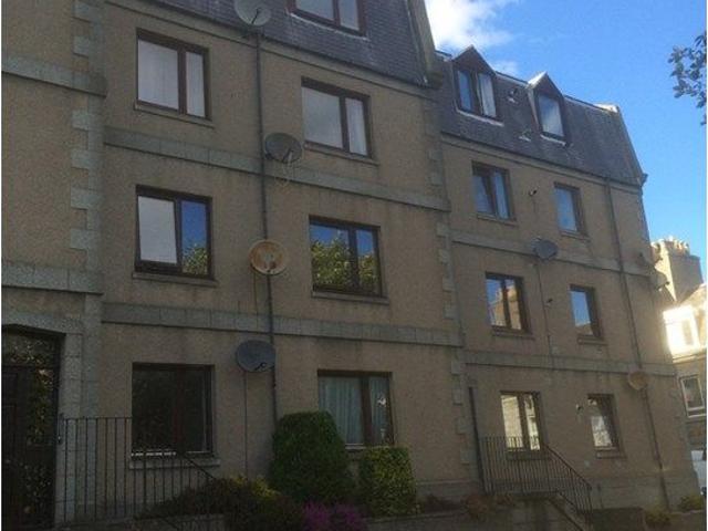 Richmond Walk, Aberdeen AB25, 2 bed flat to rent, £745 pcm | PrimeLocation