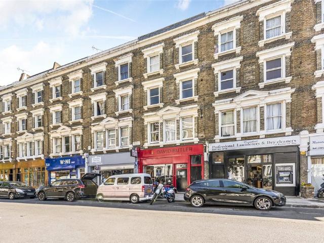 Richmond Way, London, W14 1 bed flat to rent £1,750 pcm £404 pw