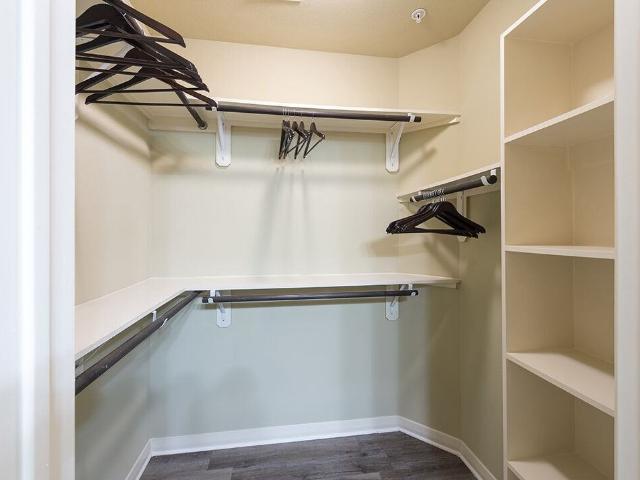 Richmond at Uptown 1 Bedroom Apartment for Rent at 5455 Richmond Ave, Houston, TX 77056 Great Uptown