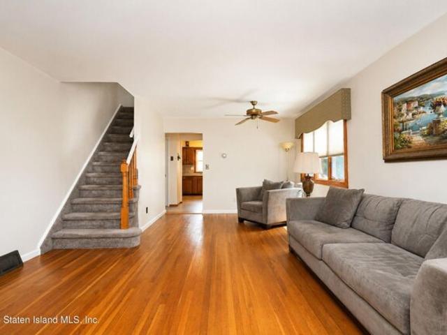 Richmond Ave, Staten Island, Home For Sale