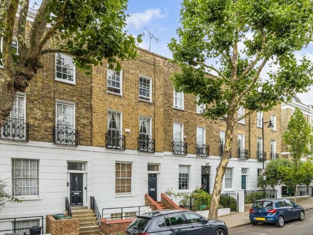 Richmond Avenue London N1 3 bed triplex to rent £4,008 pcm £925 pw