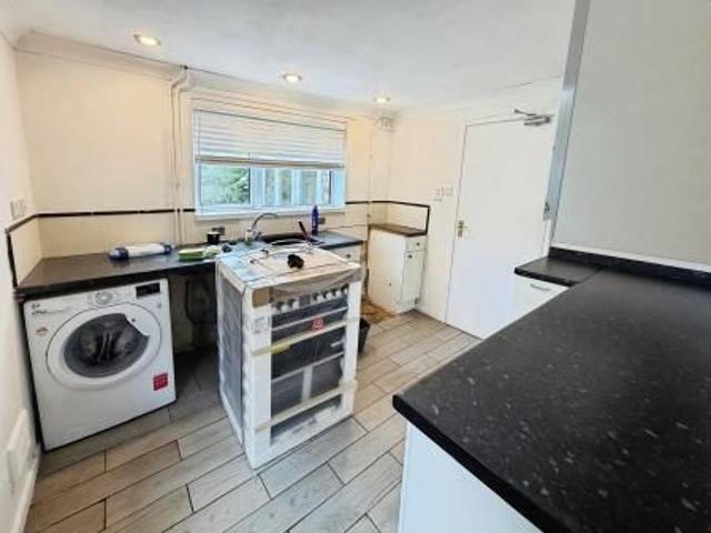 Richmond Avenue, Peterborough, PE4
