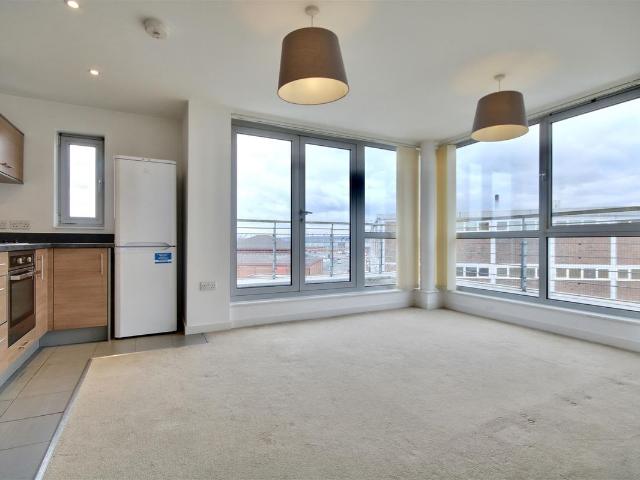 Richmond Corner, Bonfire Corner, Portsmouth PO1, 2 bed flat to rent, £1,400 pcm | PrimeLocation