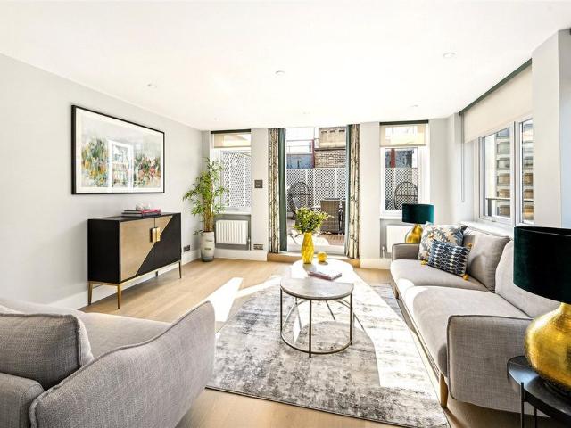 Richmond Court, 200 Sloane Street. 1 bed penthouse to rent £8,233 pcm £1,900 pw