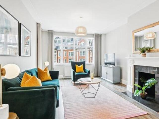 Richmond Court, Sloane Street, 1 Bedroom Flat