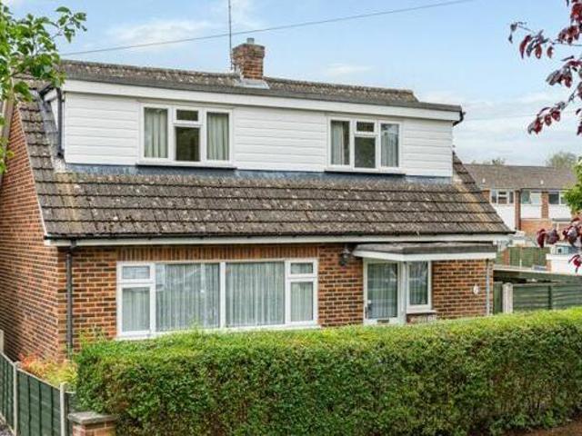 Richmond Close, Ware, 2 Bedroom Detached