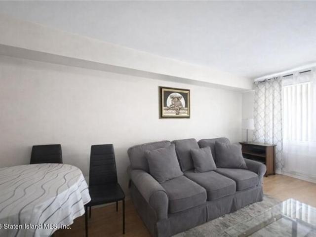 Richmond Ct Unit A, Staten Island, Home For Sale