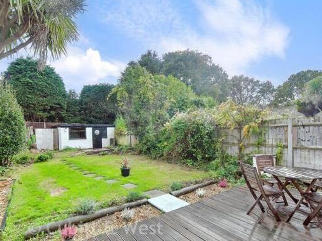 Richmond Drive, Hayling Island, 3 Bedroom Terraced