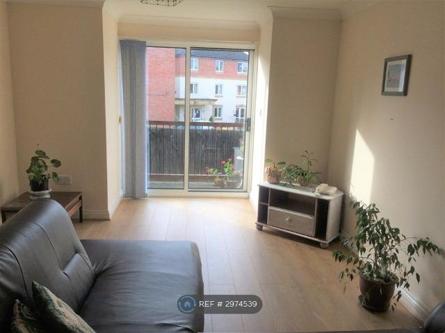 Richmond Gardens, Southampton SO17, 2 bed flat to rent, £1,400 pcm | PrimeLocation