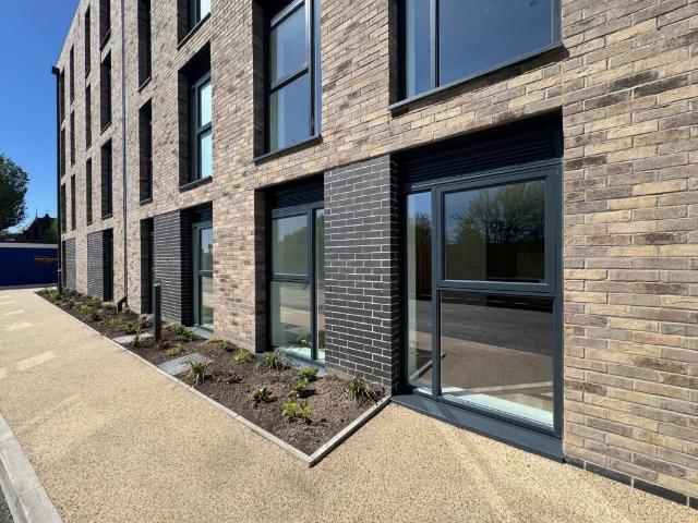 Richmond Hill Approach, Leeds LS9, 2 bed flat to rent, £1,250 pcm | PrimeLocation