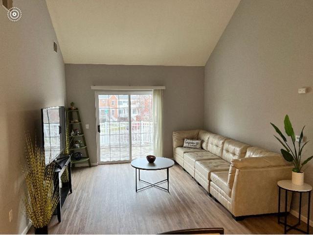 Richmond Hills 3 Bedroom Apartment for Rent at 1602 Kings Mill Way, Madison, WI 53718