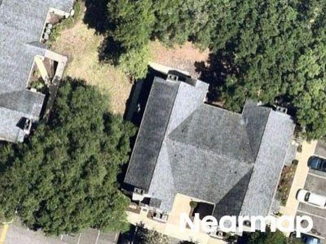 Richmond Park Dr N Apt 3509