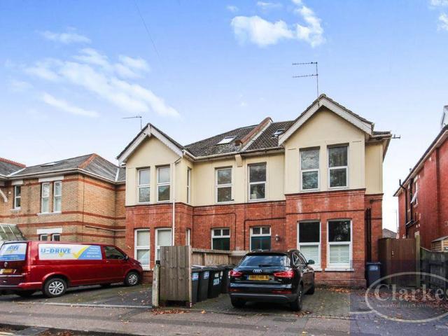 Richmond Park Road, Bournemouth 1 bed flat to rent £1,000 pcm £231 pw