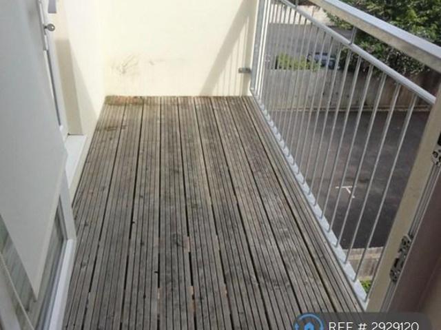 Richmond Park Road, Bournemouth, BH8 2 bed flat to rent £1,295 pcm £299 pw