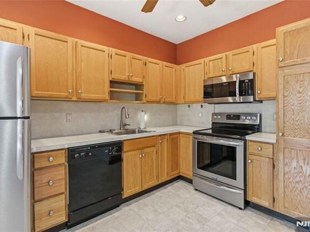 Richmond Rd Unit,west Milford, Condo For Sale