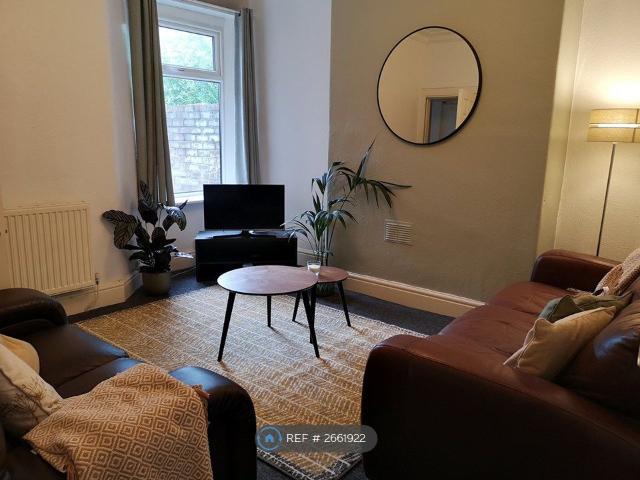 Richmond Road, Manchester M14, 4 bed shared accommodation to rent, £2,860 pcm | PrimeLocation