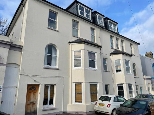 Richmond Road, Brighton BN2, 1 bed flat to rent, £1,200 pcm | PrimeLocation