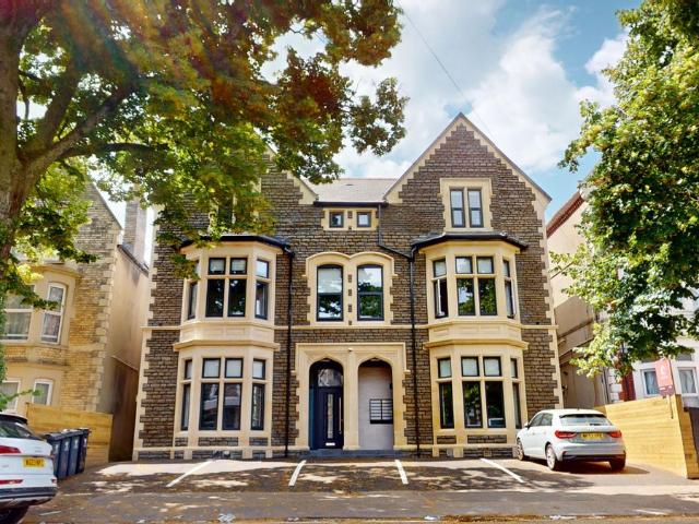Richmond Road, Cardiff CF24, 1 bed flat to rent, £1,200 pcm | PrimeLocation