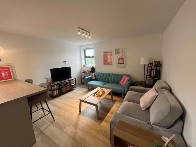 Richmond Road, Cardiff CF24, 1 bed flat to rent, £1,300 pcm | PrimeLocation