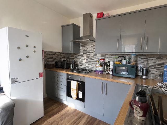 Richmond Road, Cardiff CF24, 2 bed flat to rent, £1,150 pcm | PrimeLocation