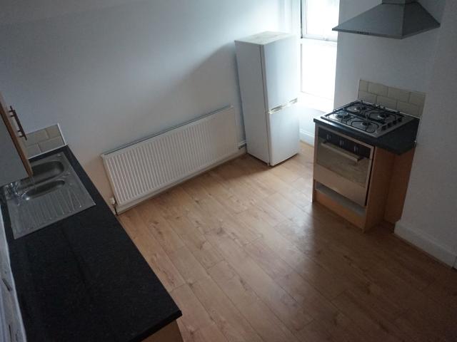 Richmond Road, Cardiff CF24, 2 bed flat to rent, £995 pcm | PrimeLocation