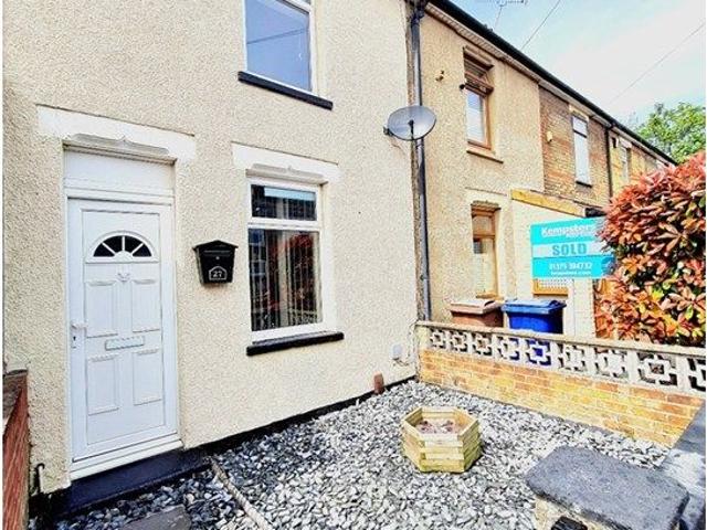 Richmond Road, Grays RM17, 2 bed terraced house to rent, £1,400 pcm | PrimeLocation