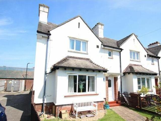 Richmond Road, Lee on the solent, 2 Bedroom End