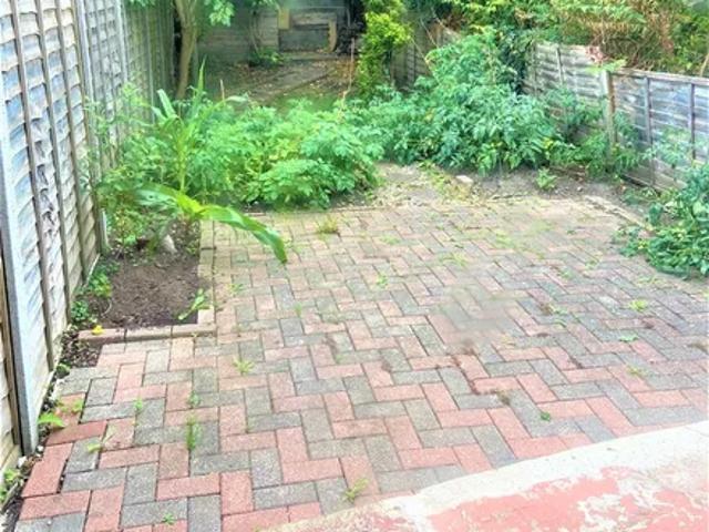 Richmond Road, London, N2 8JT, United Kingdom | 2 bed townhouse for rent #154592275 | Rentberry